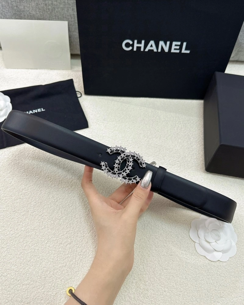 Top mirror Chanel Belts