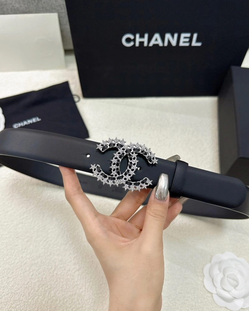 Top mirror Chanel Belts