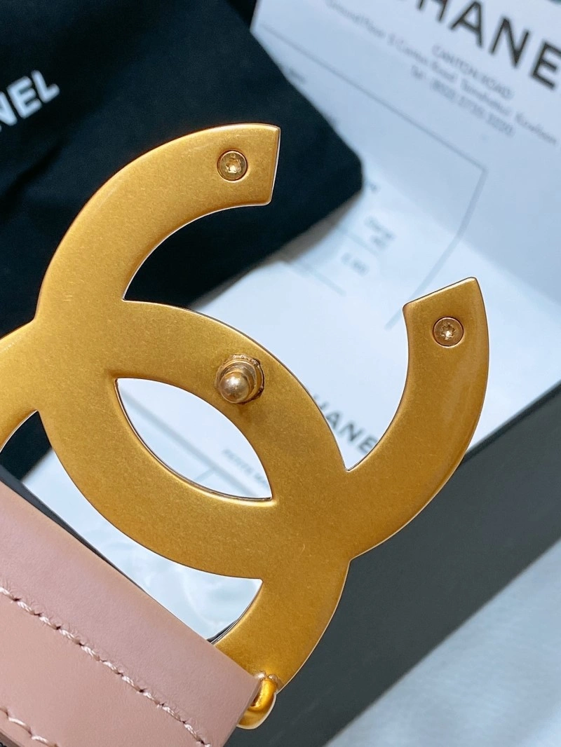 Top mirror Chanel Belts