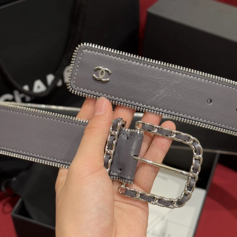 Top mirror Chanel Belts