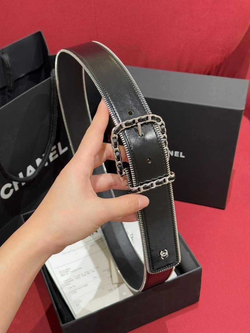 Top mirror Chanel Belts