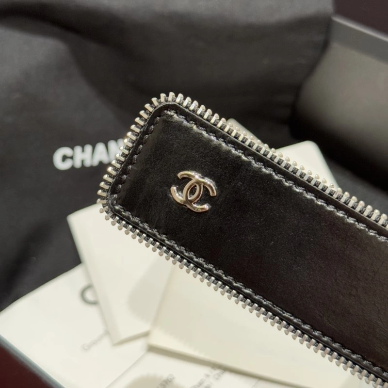 Top mirror Chanel Belts