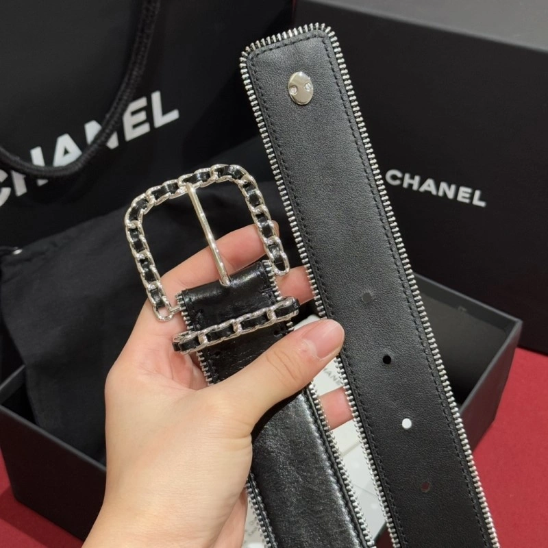 Top mirror Chanel Belts