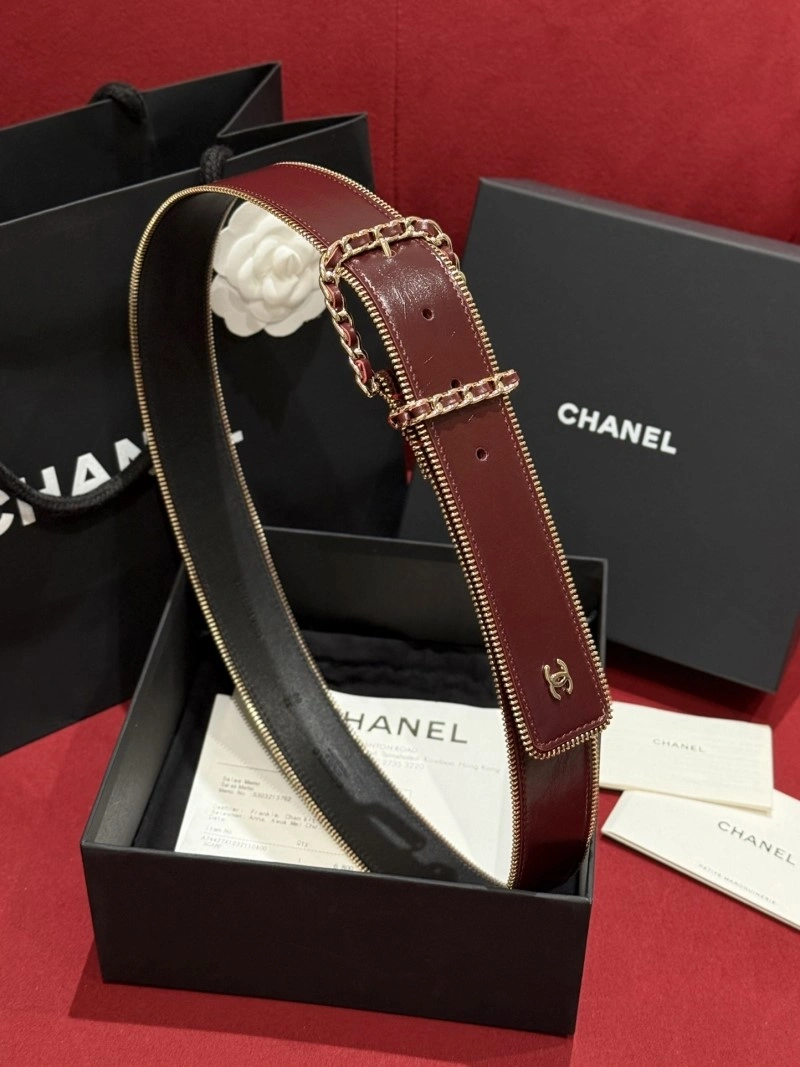 Top mirror Chanel Belts