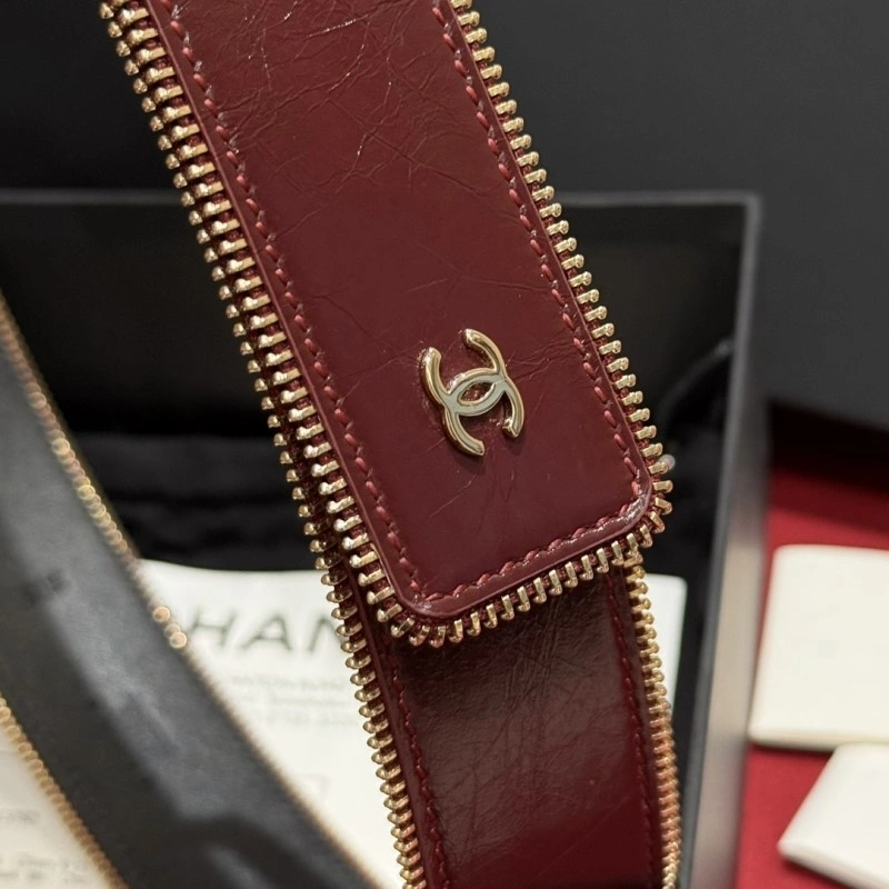 Top mirror Chanel Belts