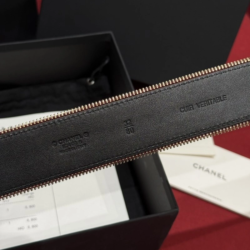 Top mirror Chanel Belts