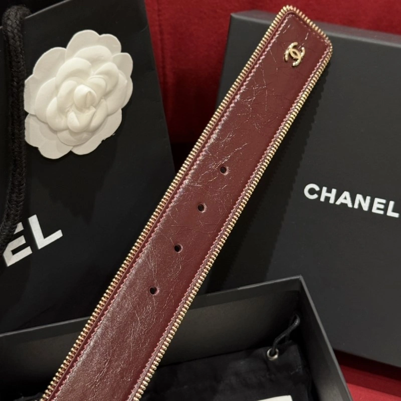 Top mirror Chanel Belts