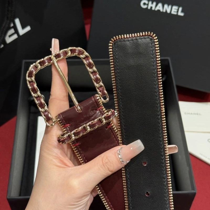 Top mirror Chanel Belts