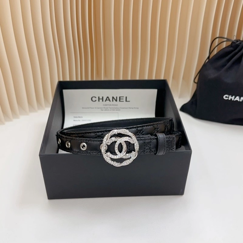 Top mirror Chanel Belts