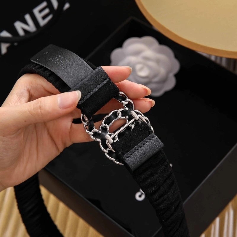 Top mirror Chanel Belts