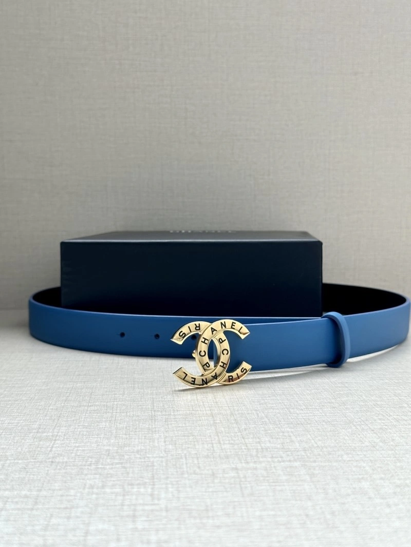 Low-cost Chanel Belts