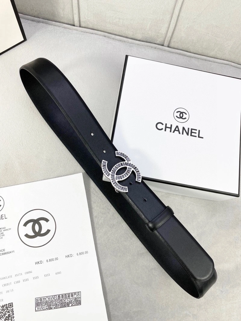 Low-cost Chanel Belts