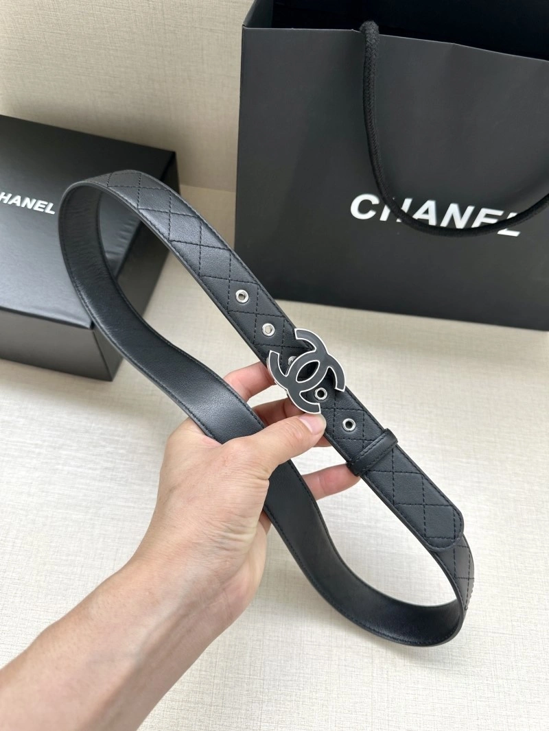 Top mirror Chanel Belts