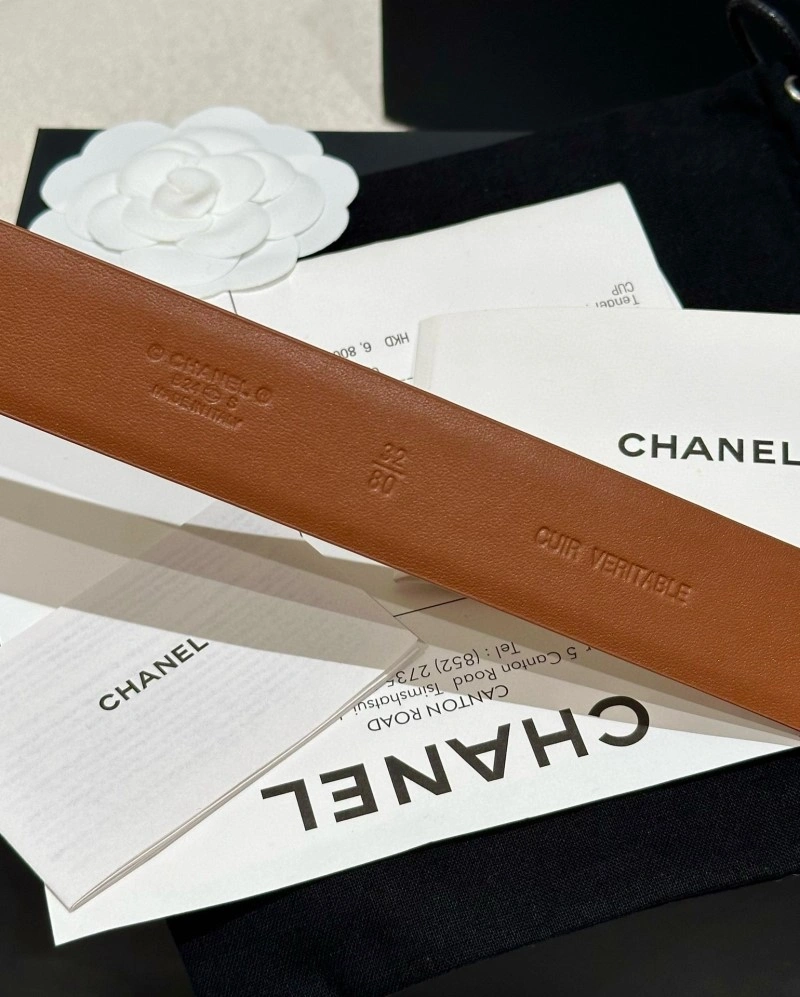 Low-cost Chanel Belts