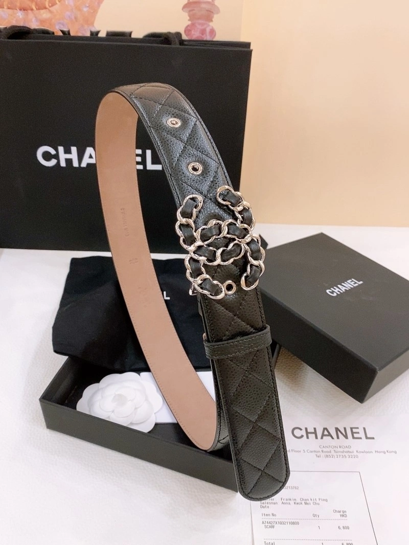 Low-cost Chanel Belts