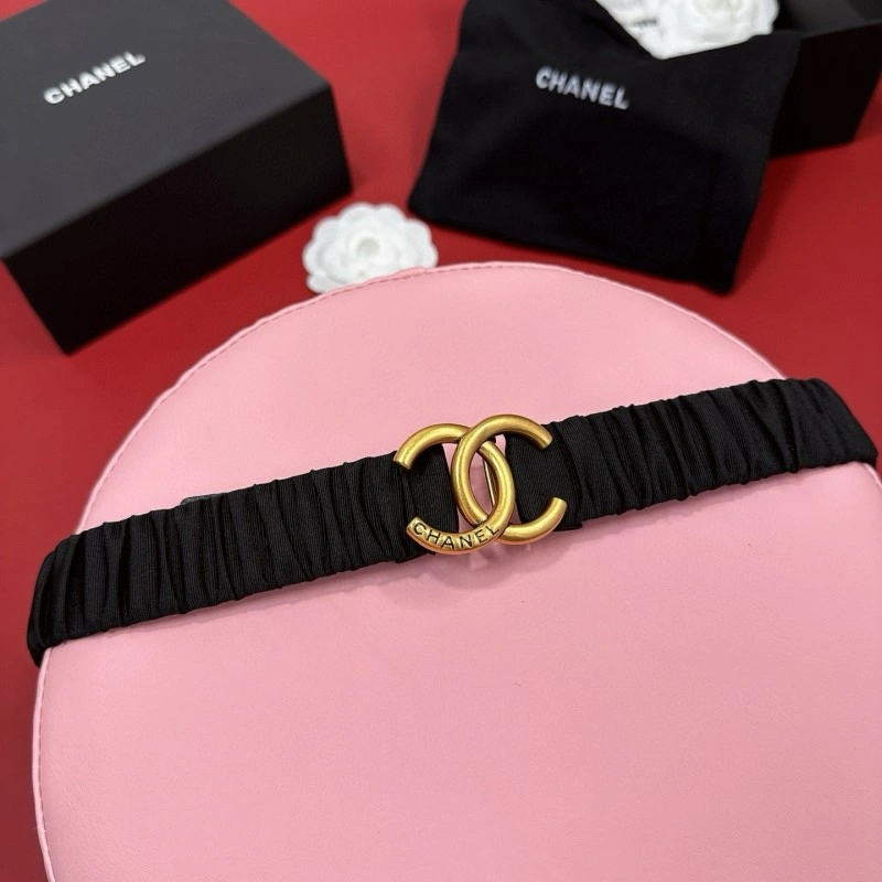 Low-cost Chanel Belts