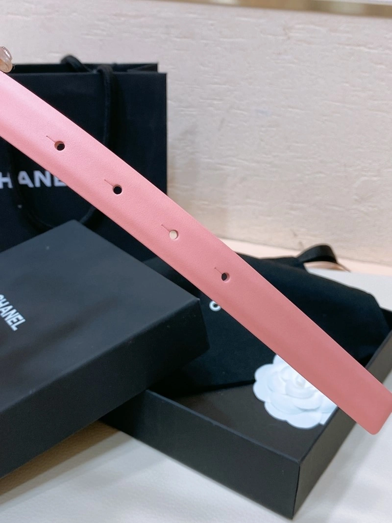 Top mirror Chanel Belts