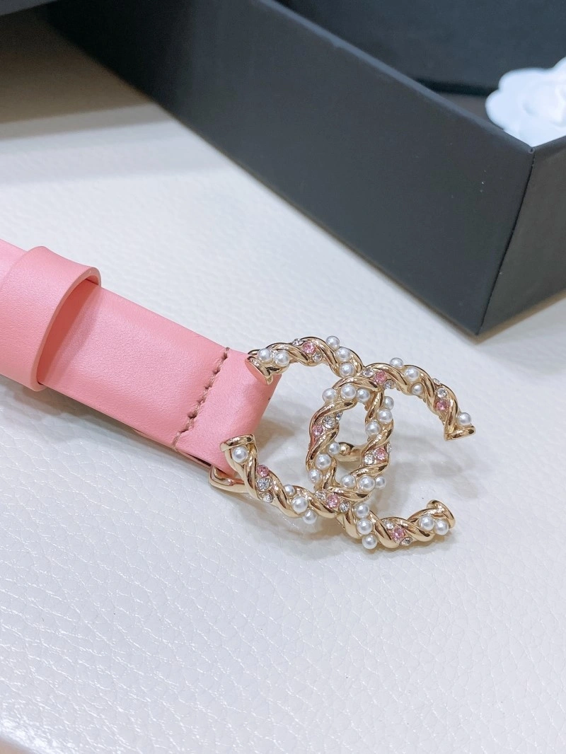 Top mirror Chanel Belts