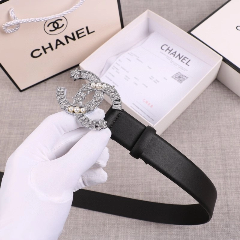 Low-cost Chanel Belts