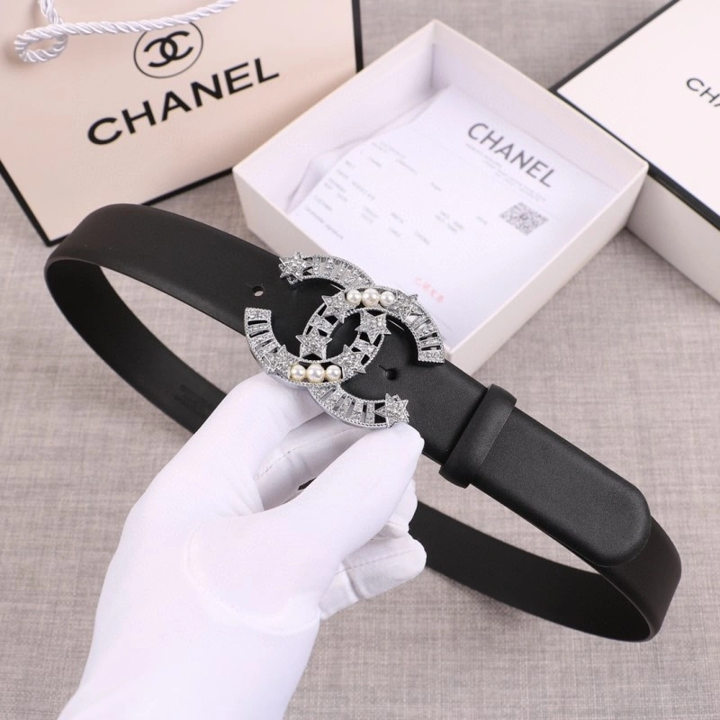 Low-cost Chanel Belts