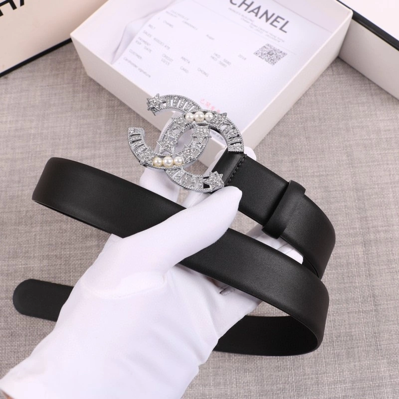 Low-cost Chanel Belts