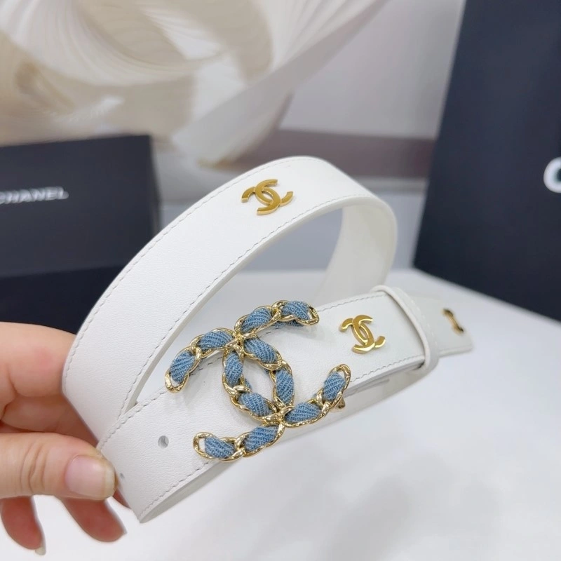 Low-cost Chanel Belts