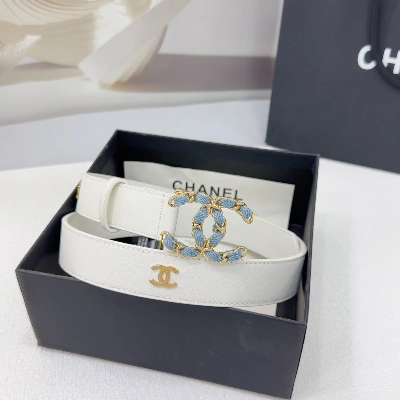 Low-cost Chanel Belts
