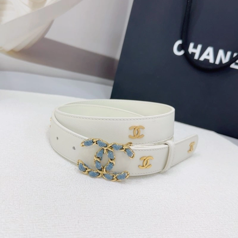 Low-cost Chanel Belts