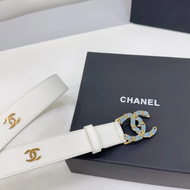 Low-cost Chanel Belts
