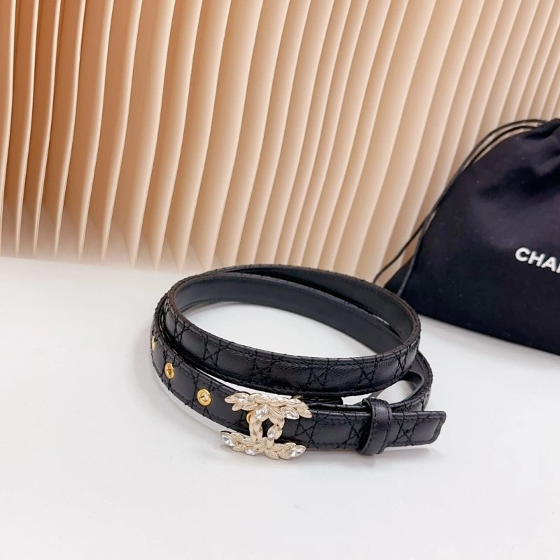 Low-cost Chanel Belts