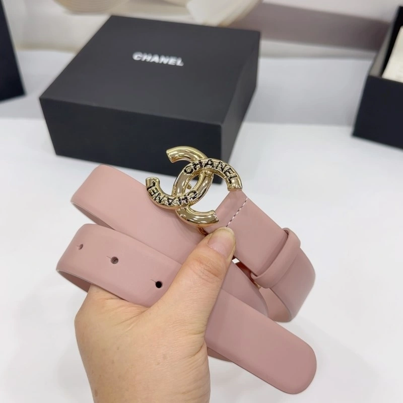 Low-cost Chanel Belts