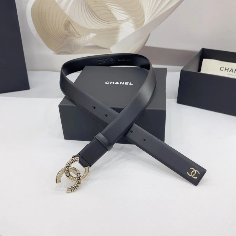Low-cost Chanel Belts