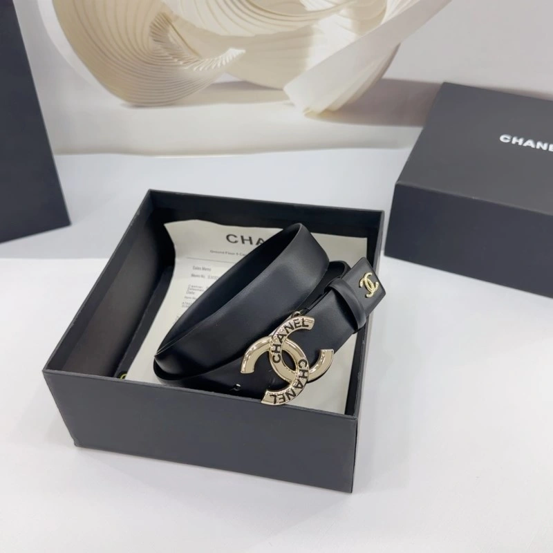 Low-cost Chanel Belts