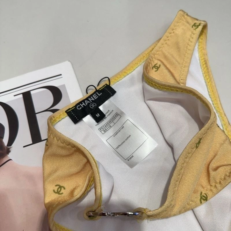 Top mirror Chanel Bikins