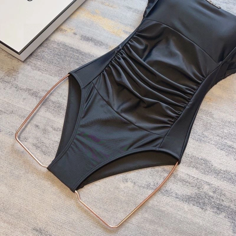 Top mirror Chanel Bikins