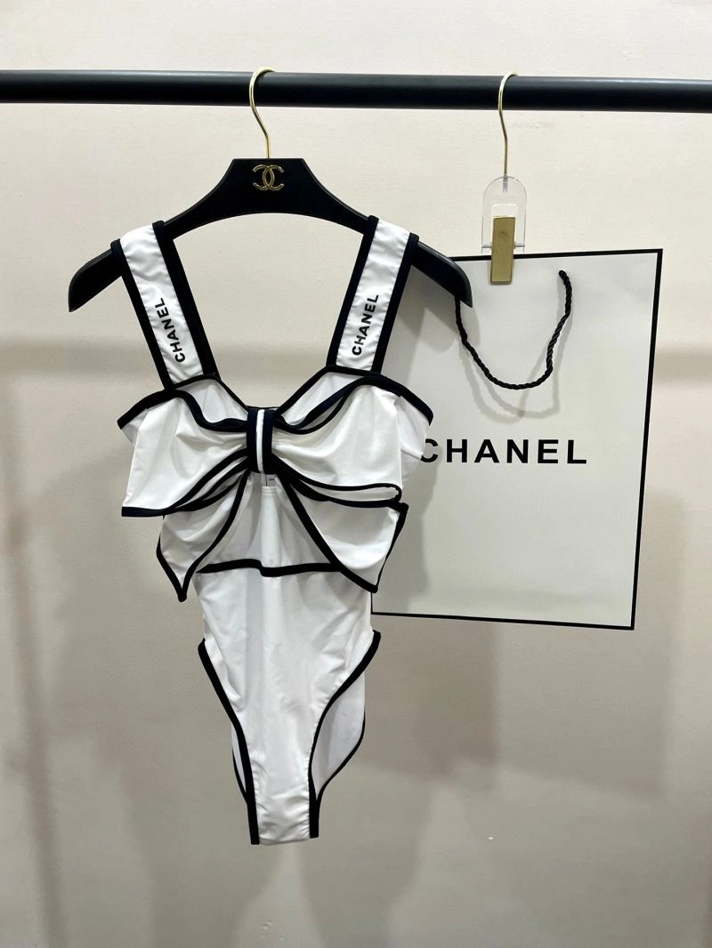 Top match Chanel Bikins