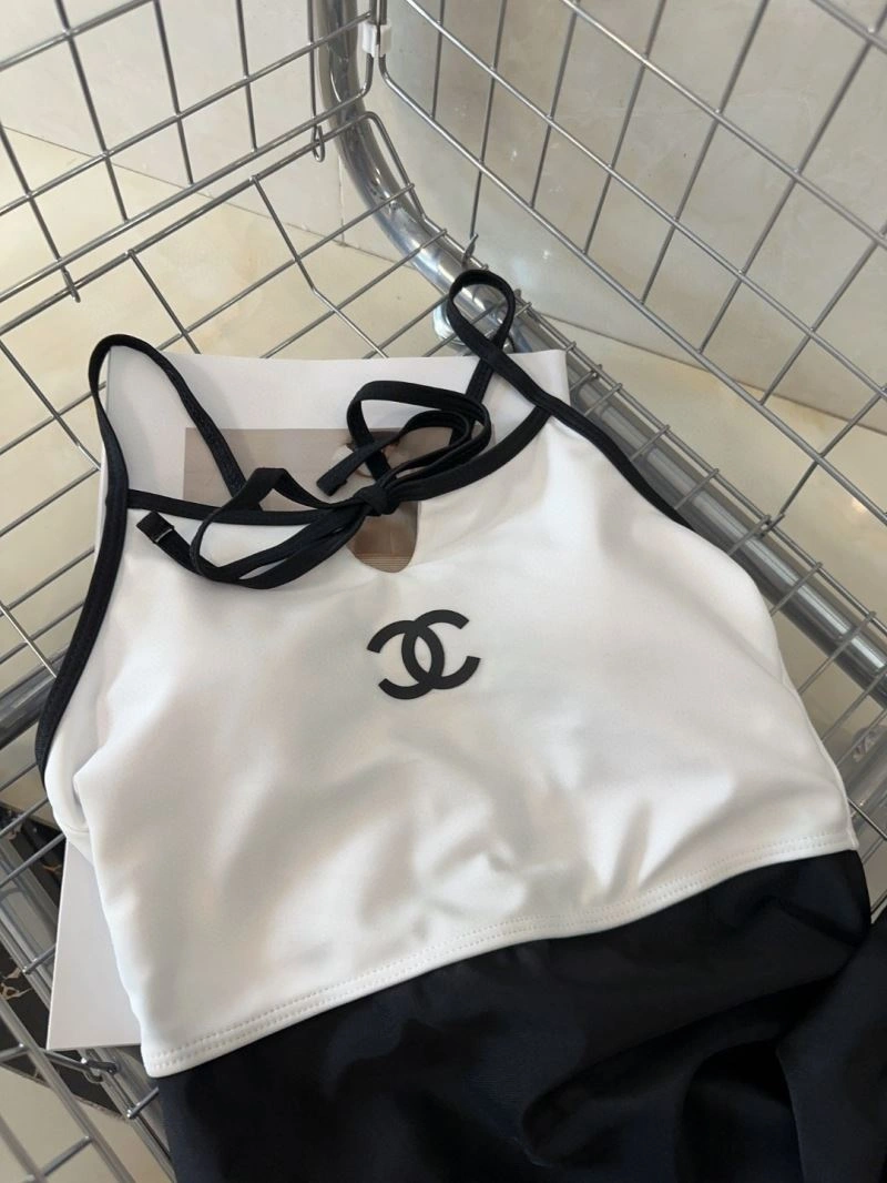 Top match Chanel Bikins