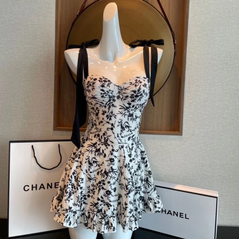 Mirror quality Chanel Bikins