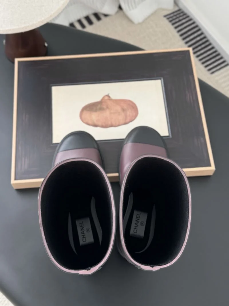 Bargain Chanel Boots