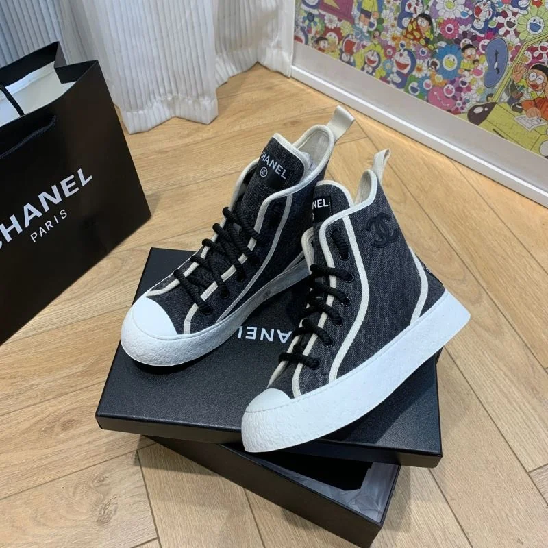 High accuracy Chanel Boots
