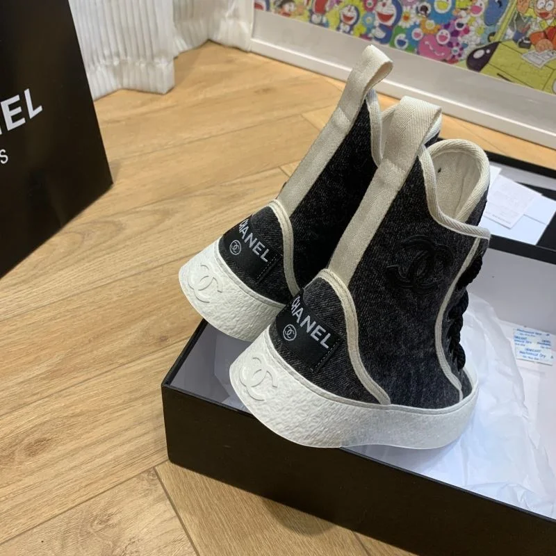 High accuracy Chanel Boots