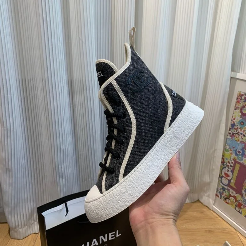 High accuracy Chanel Boots
