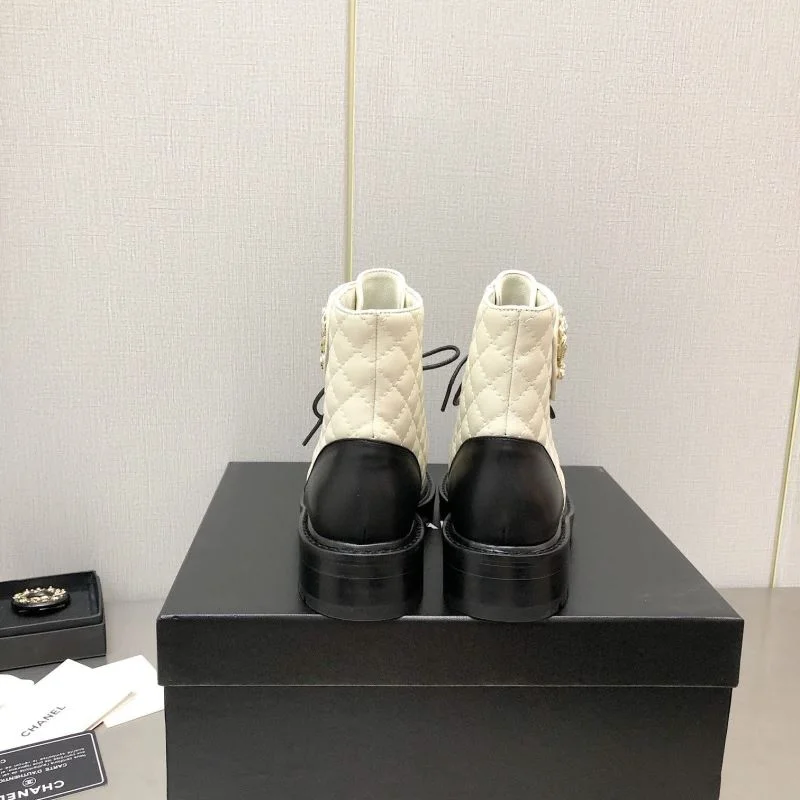 Brand-original Chanel Boots