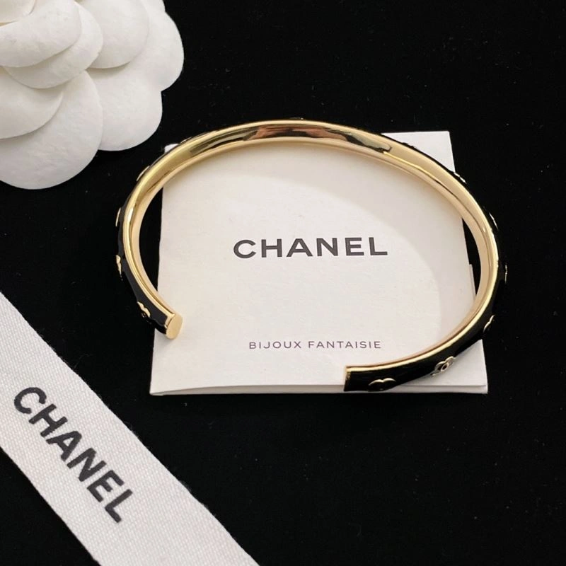 Top match Chanel Bracelets