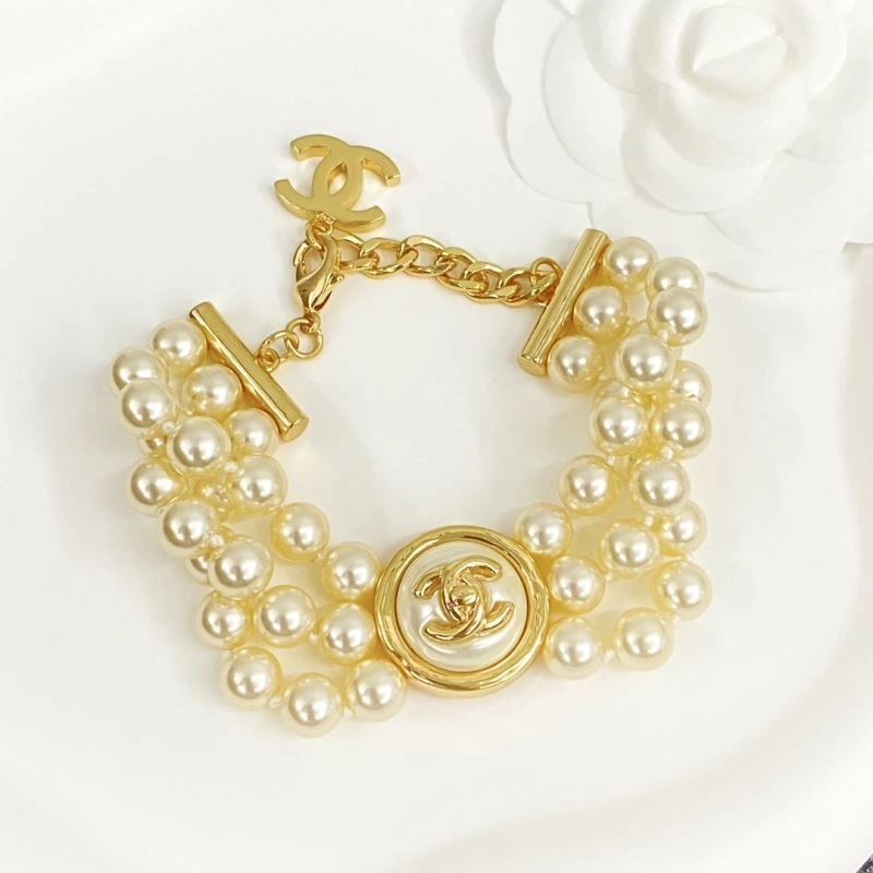 Low-cost Chanel Bracelets