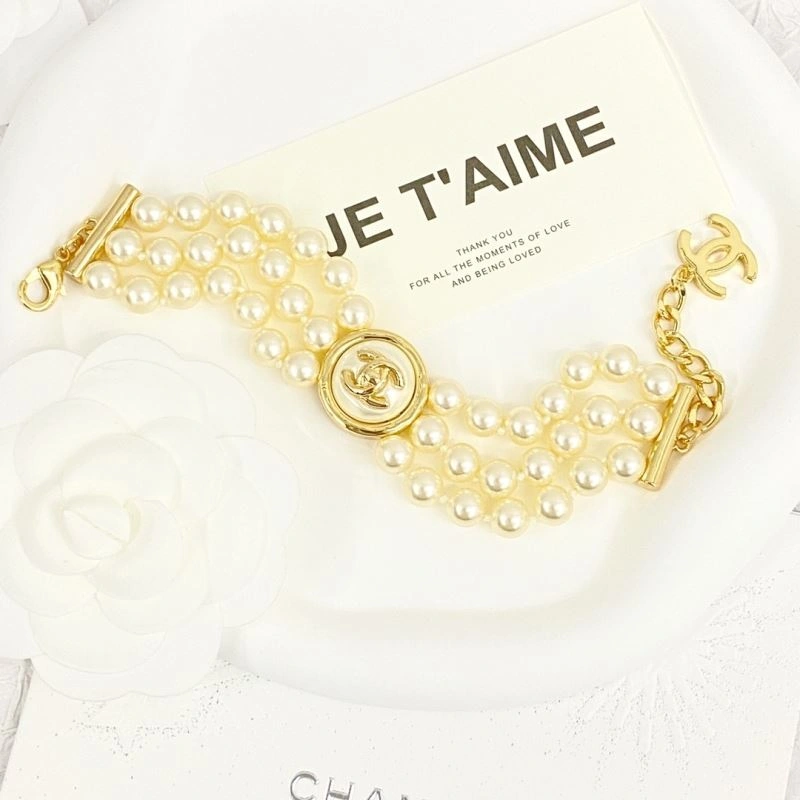Low-cost Chanel Bracelets