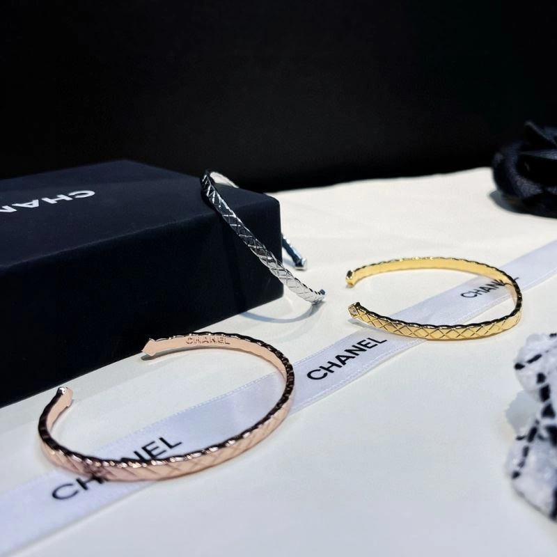 Bargain Chanel Bracelets
