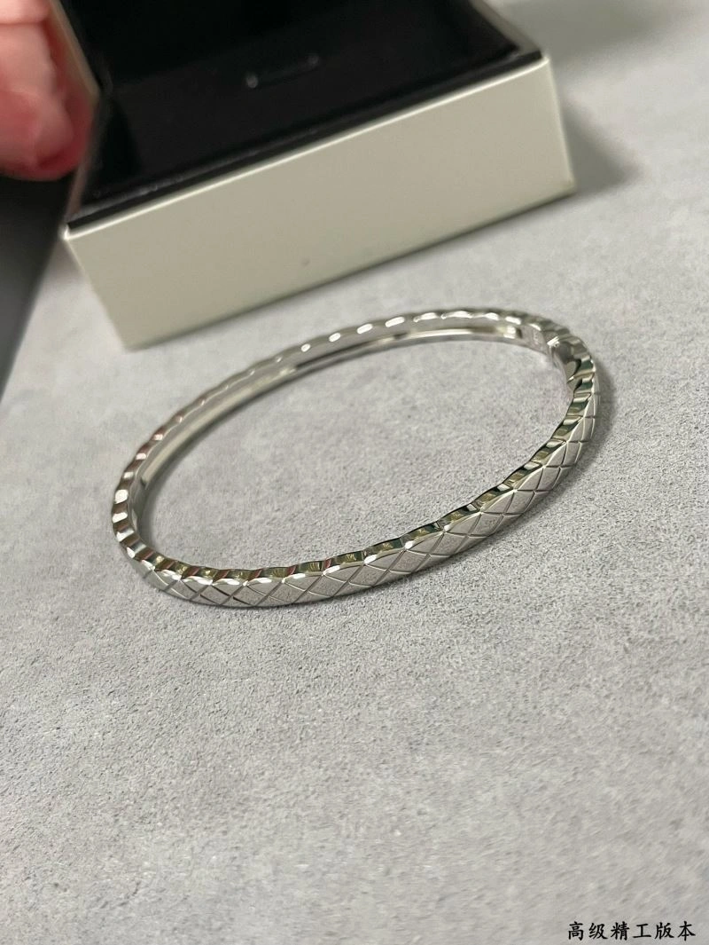 1:1 copy Chanel Bracelets
