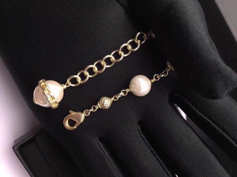 Precise copy Chanel Bracelets