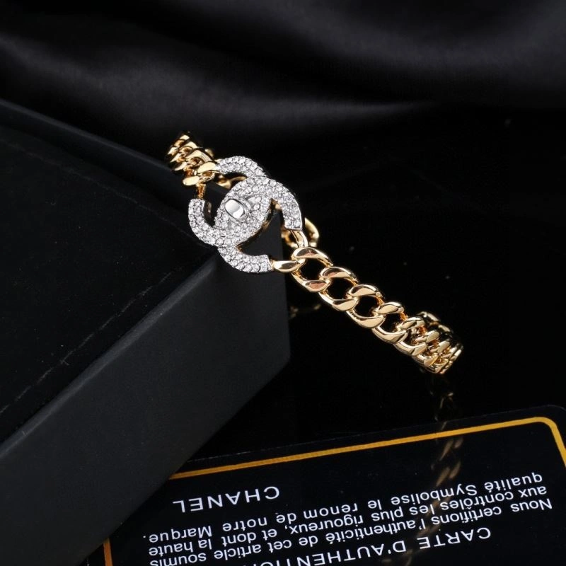 Low-cost Chanel Bracelets